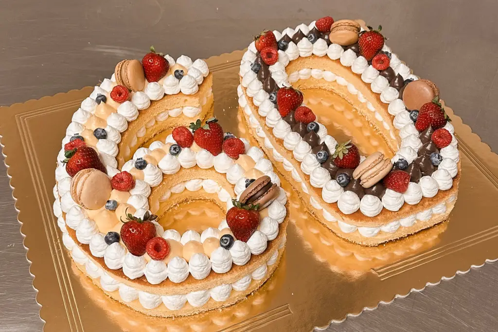 Cream Tart base Pan di Spagna - Chiara's Cakery